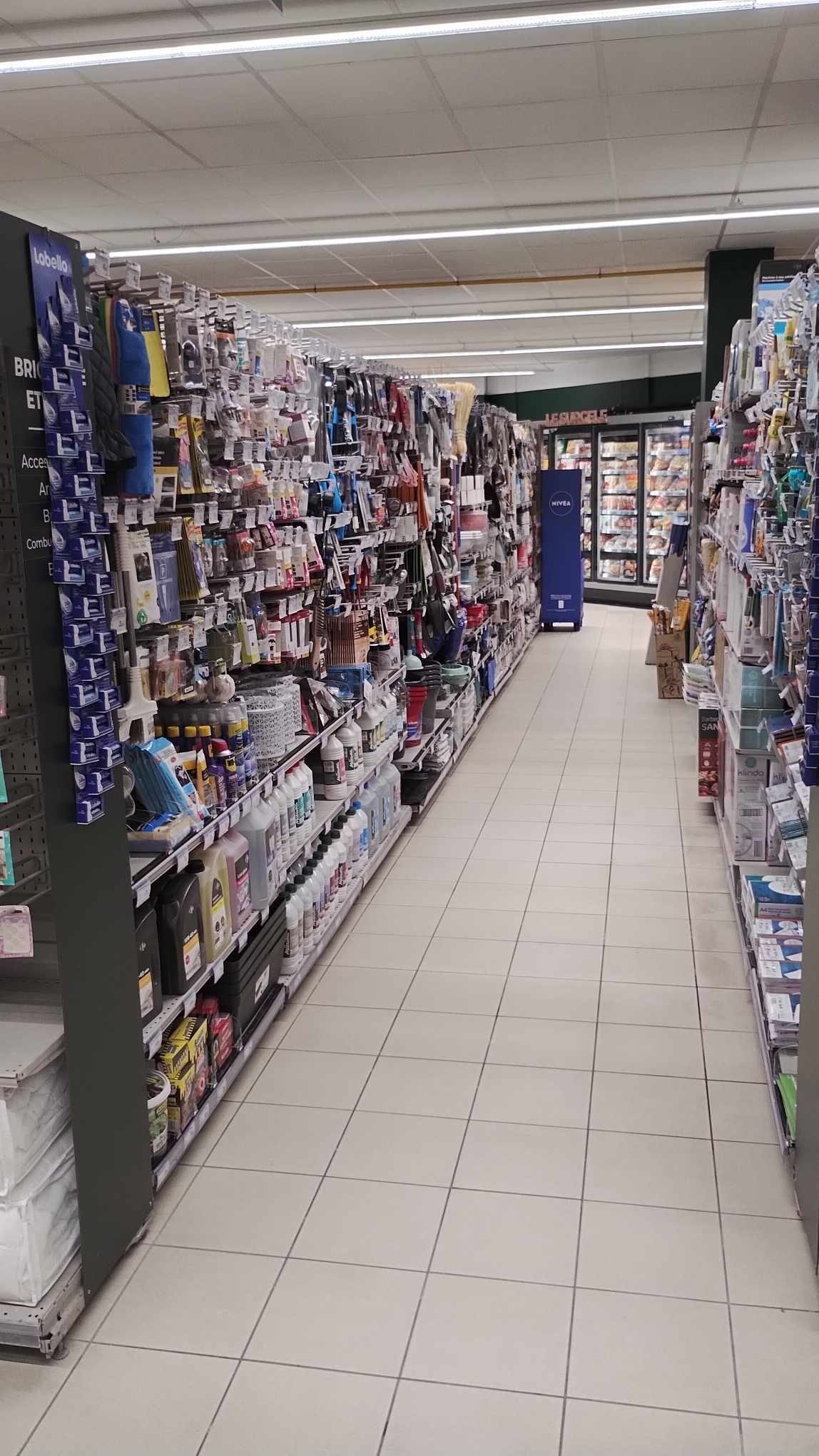 Carrefour Contact - Supermarché, hypermarché, 32 rue Du Général De ...