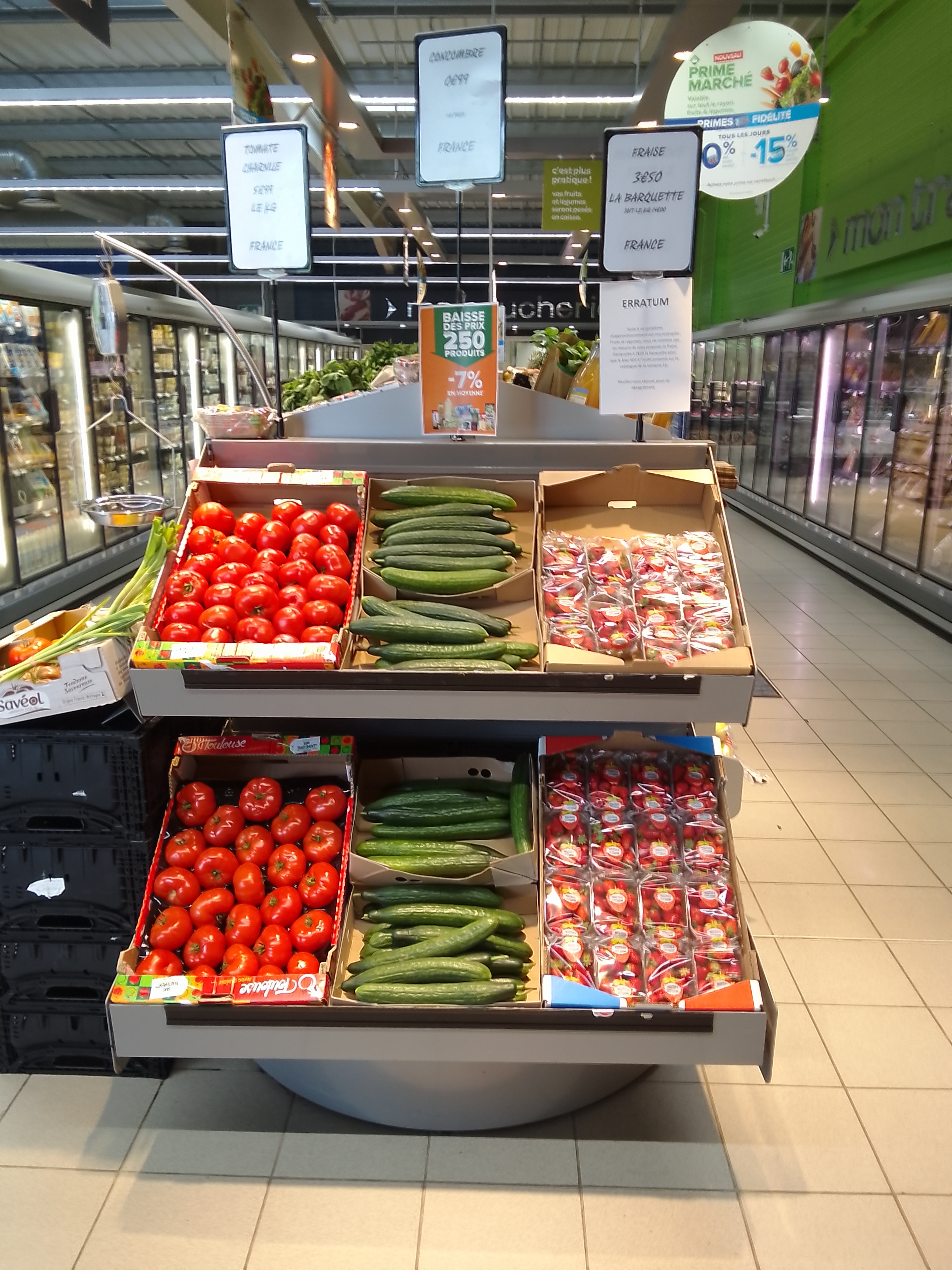 Carrefour Contact - Supermarché, hypermarché, Lieu Dit Les Reaux, 24230 ...