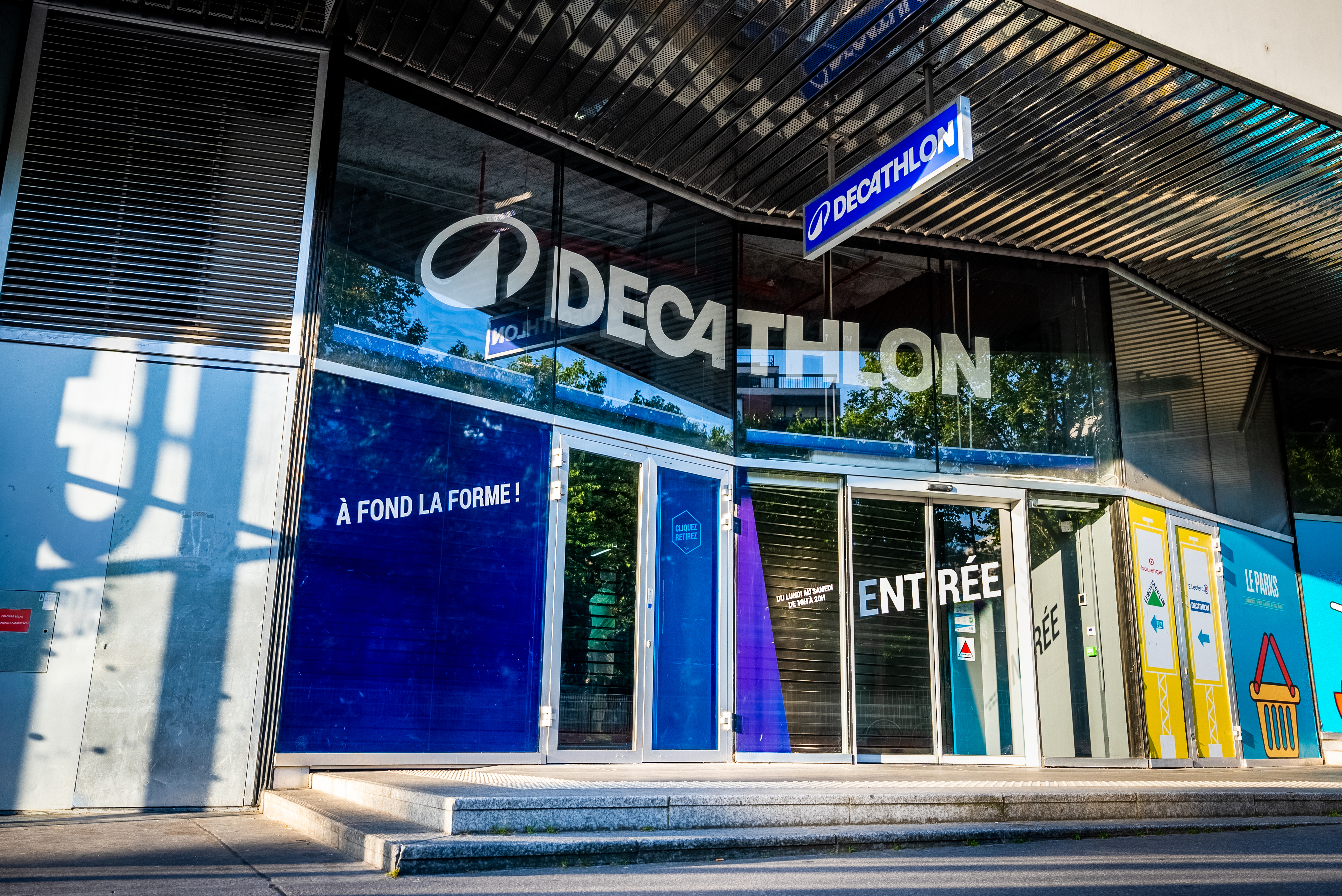 Decathlon Paris 19 Rosa Parks - Magasin de sport, 203 Boulevard ...